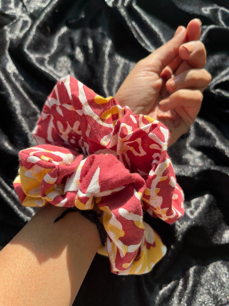 Scrunchies (Peach set of 2) – Jaipur Hand Block